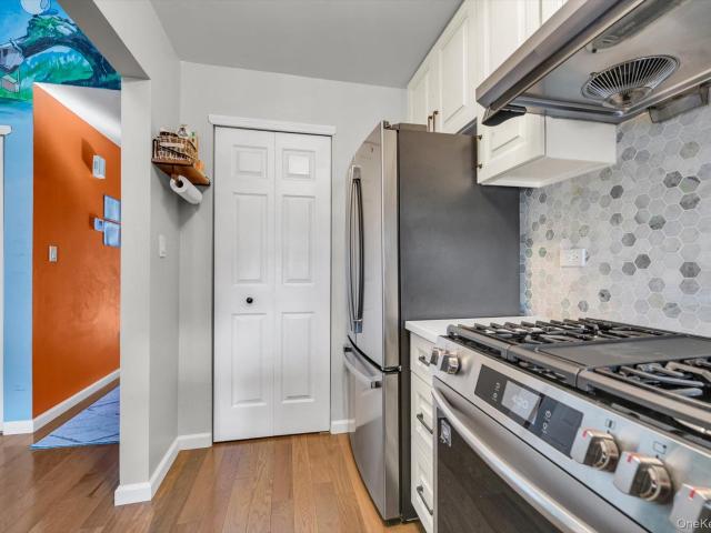 239 48B Oak Park Drive 7B