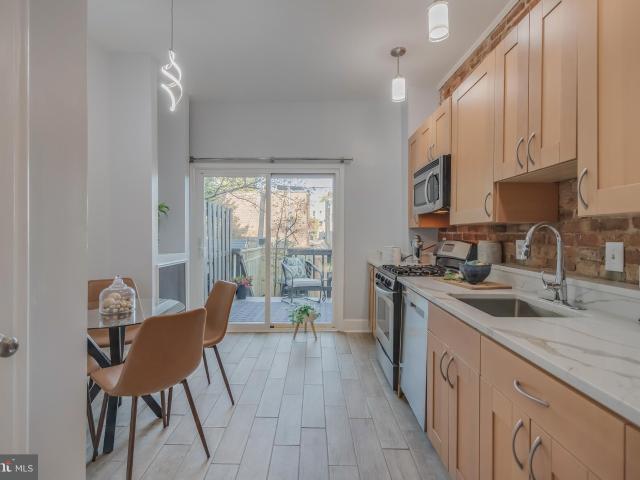 239 8th St NE, Washington, DC 20002 | MLS #DCDC2254 | Compass