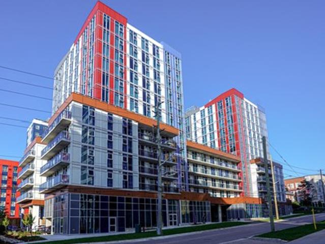239 Albert St 1 Bedroom plus Den