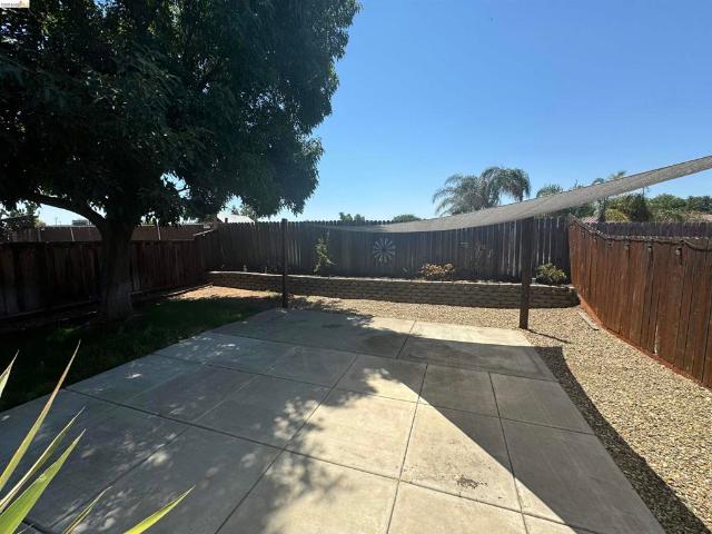 239 almondtree ln