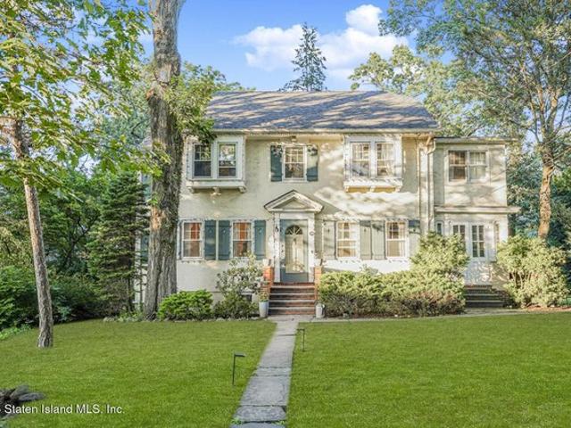 239 Douglas Rd, Staten Island, NY 10304
