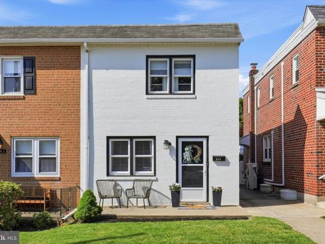 239 E 12th Ave, Conshohocken, PA 19428