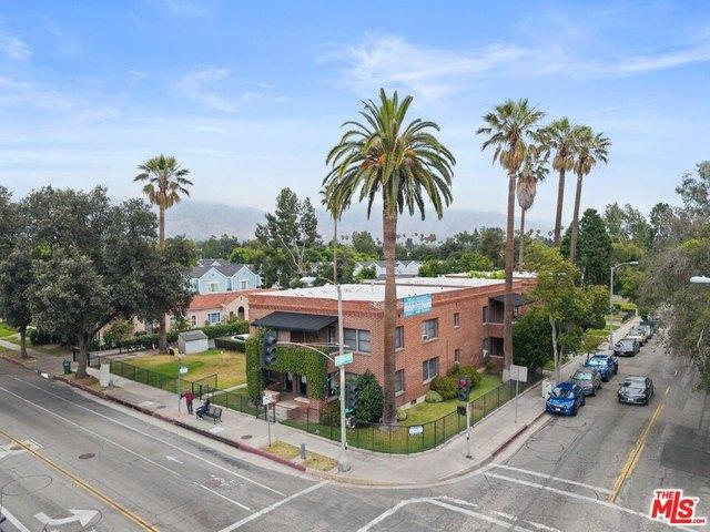 239 E Villa St, Pasadena, CA 91101