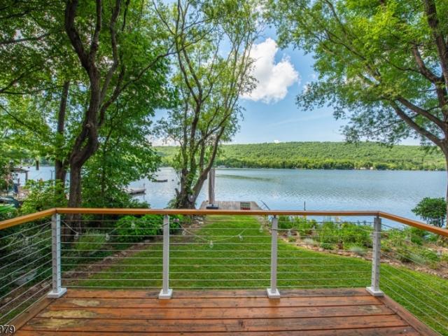 239 E Shore Lake Owassa Rd