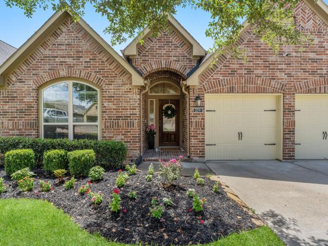 239 Forest Peak Way