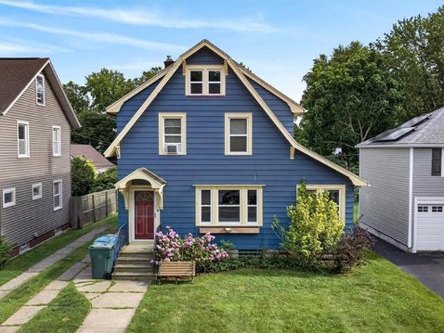 239 Farmington Rd, Rochester, NY 14609