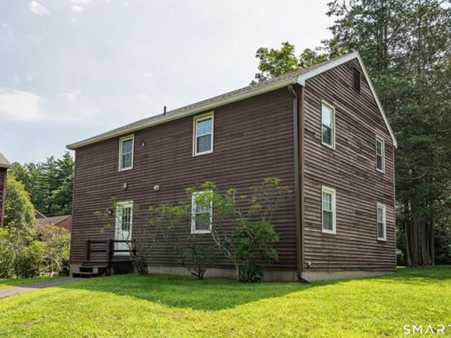 239 Old Farms Rd Apt 8B, Avon, CT 06001