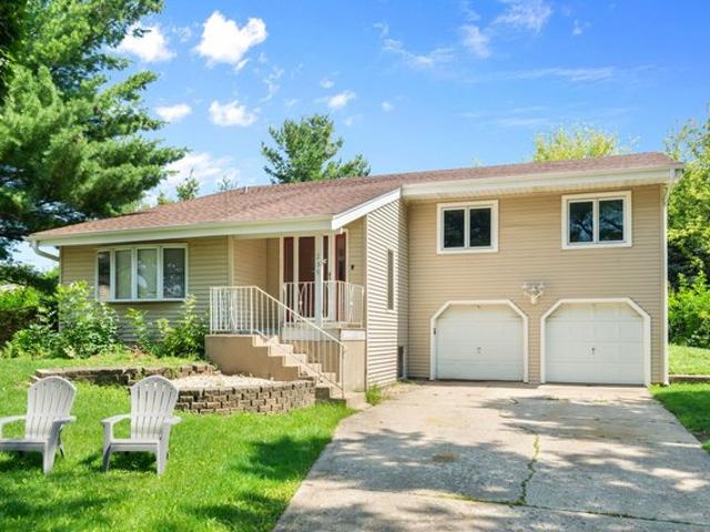 239 Oxford Ct, Bloomingdale, IL 60108