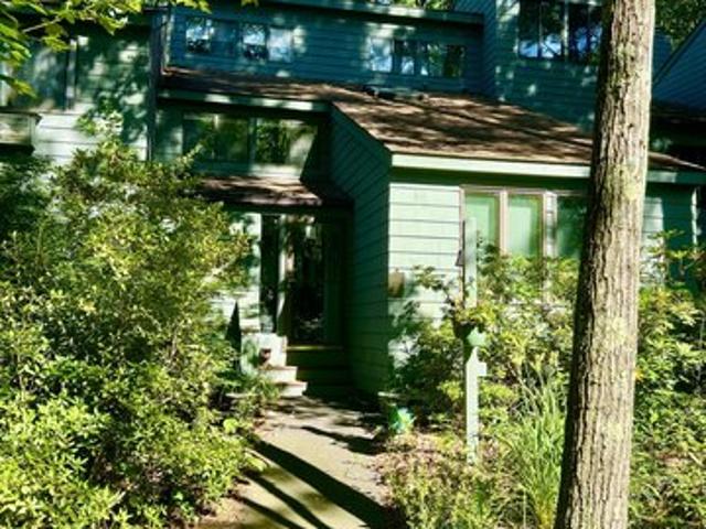 239 Ledge Dr, Torrington, CT 06790