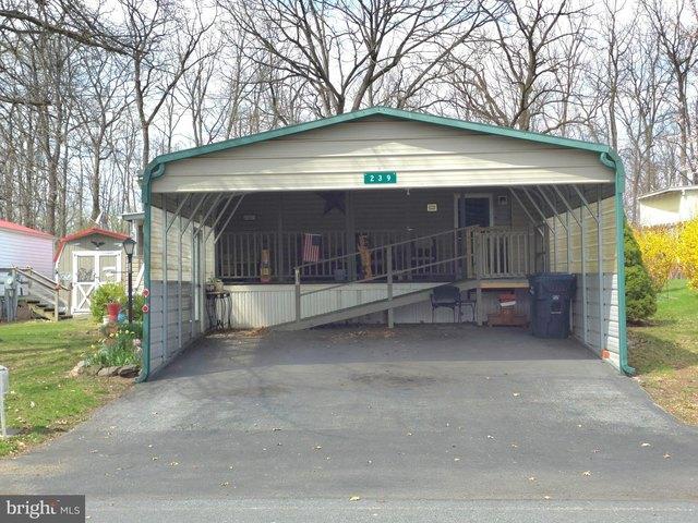239 Mohn Dr, Shippensburg, PA 17257