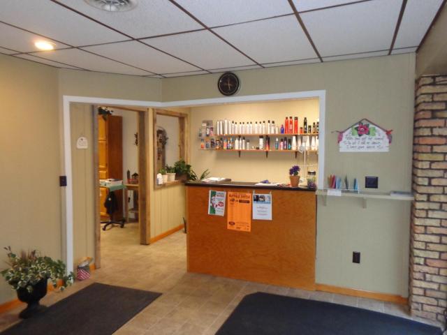 239 Main Street N