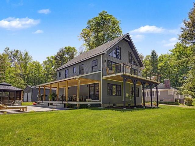 239 Maple St N, Bridgewater, NH 03222