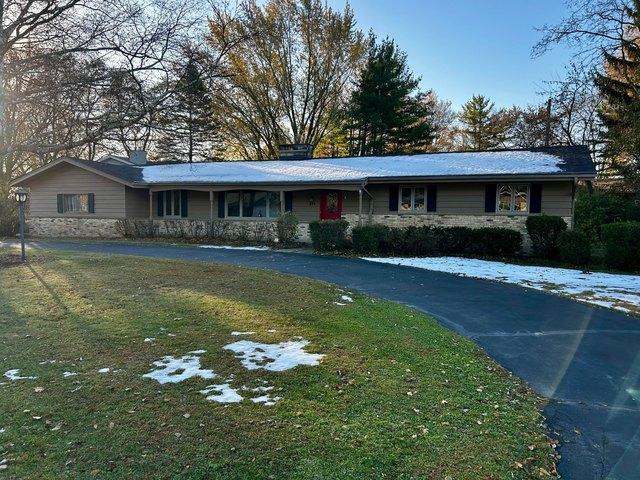 239 Meriburr Ln, Wind Point, WI 53402