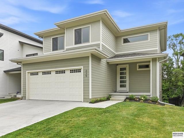 239 N Allen St, Bennington, NE 68007