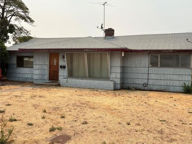 239 NE H St, Ephrata, WA 98823