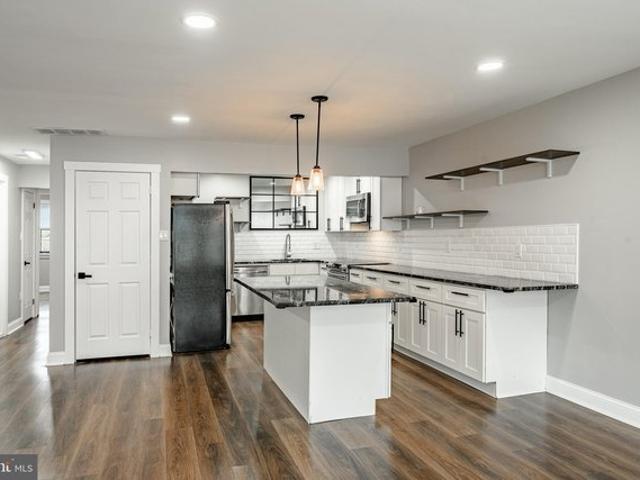 239 Smallwood Ct Unit 239, West Chester, PA 19380