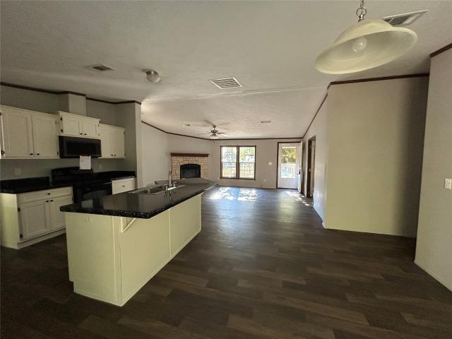 239 Saint Lucia Ln