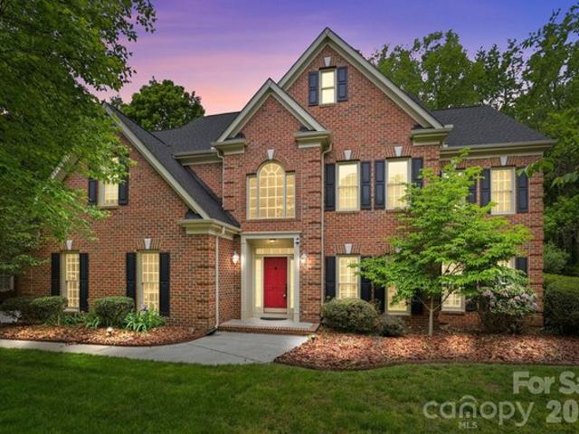 239 Sardis Pointe Rd, Matthews, NC 28105