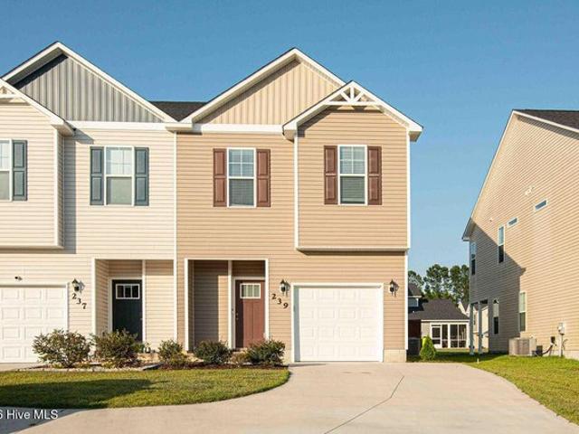 239 Shallowbag Bay Ln, Jacksonville, NC 28546