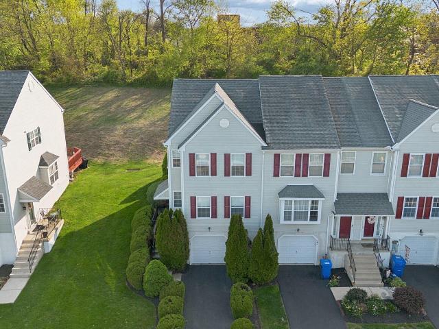 239 Springvalley Way, Aston, PA 19014 | MLS #PADE2112