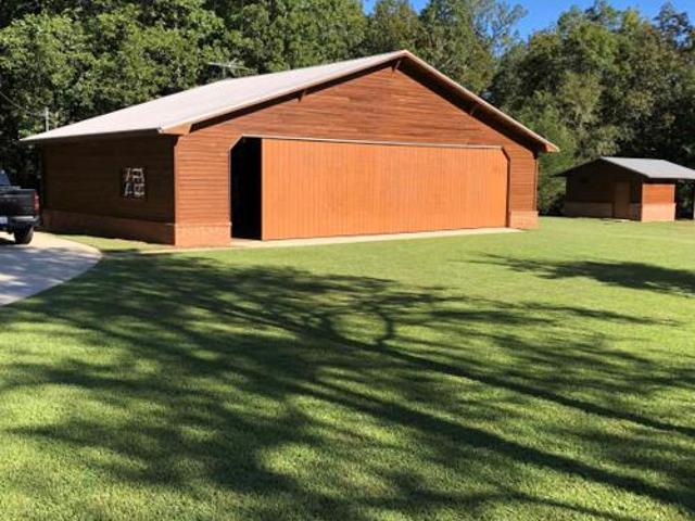 239 Steeplechase Ln, Barnesville, GA 30204