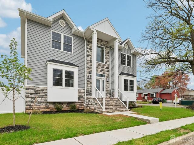 239 Suttons Lane