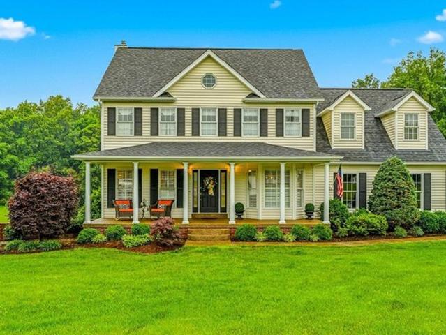 239 Rebecca Ct, Brandenburg, KY 40108