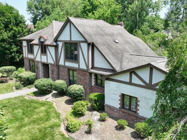 239 Wood Acres Drive