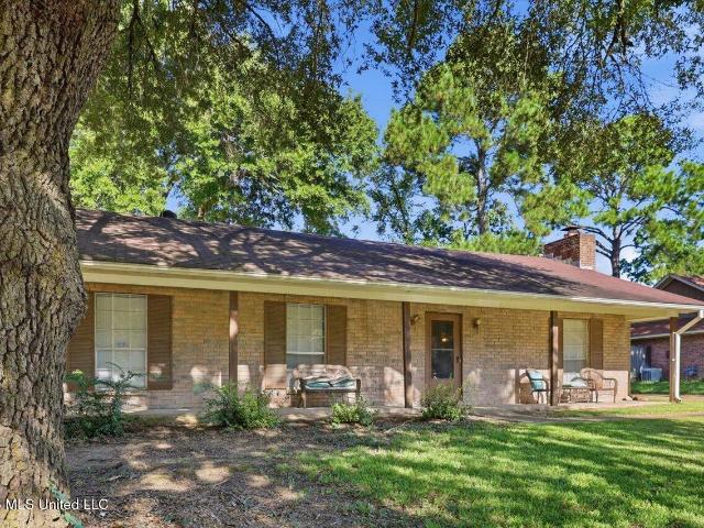 239 Walnut Ridge Street