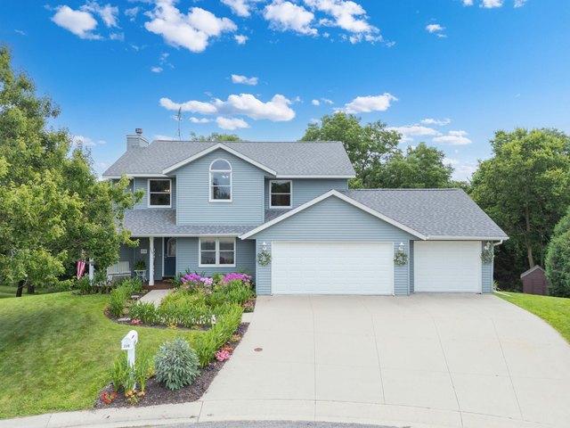 239 Willow Ct, Saint Charles, MN 55972