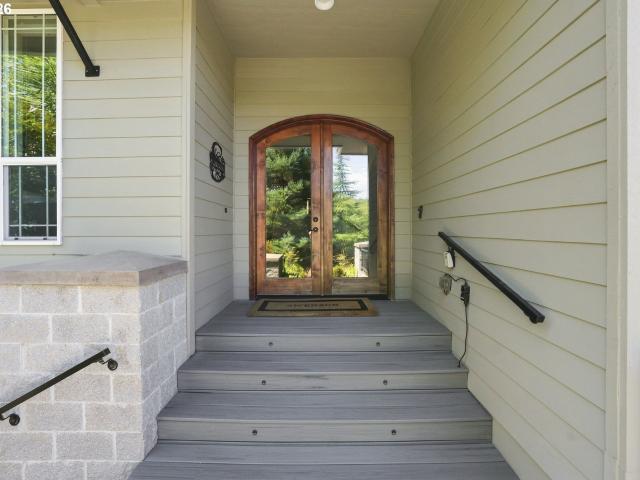 239 winchester creek ave
