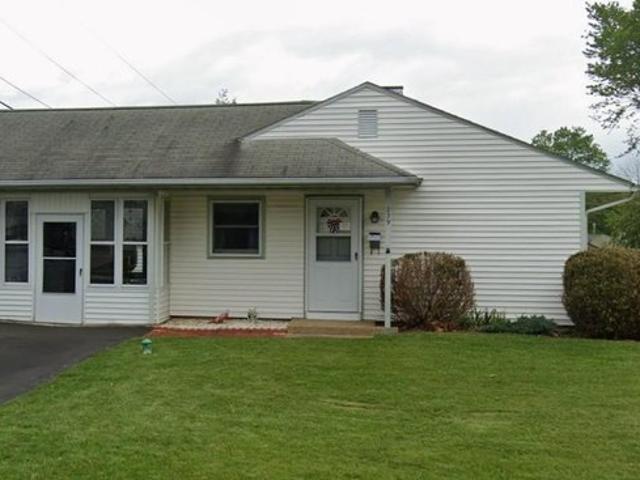 239 Tewksbury Rd, Fairless Hills, PA 19030