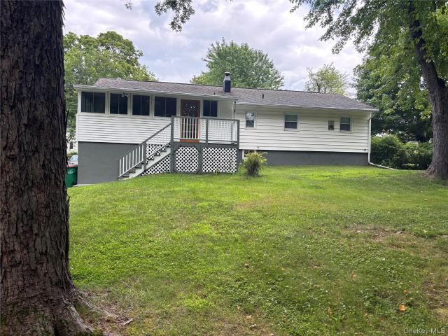 239 Vineyard Avenue