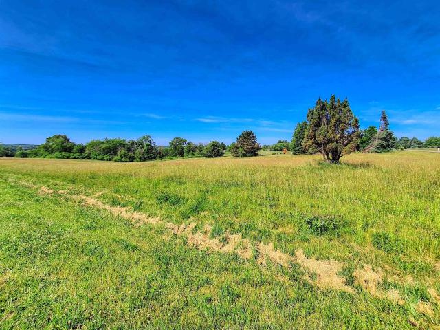 27 65 Ridgeview Drive