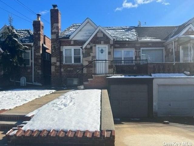 27 15 150 St, Flushing, NY