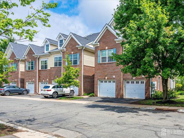 27 Taft Lane