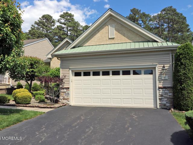 27 Vineyard Way