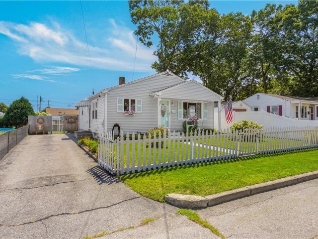 27 Vineyard Street