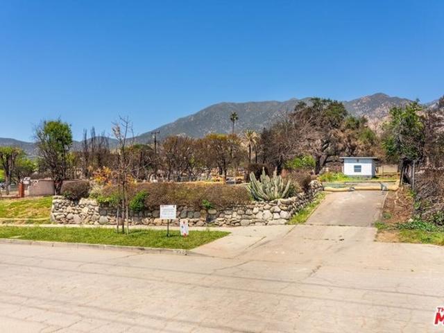 27 W Palm St, Altadena, CA 91001