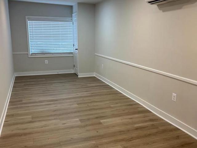 27 W Potomac Street # 27