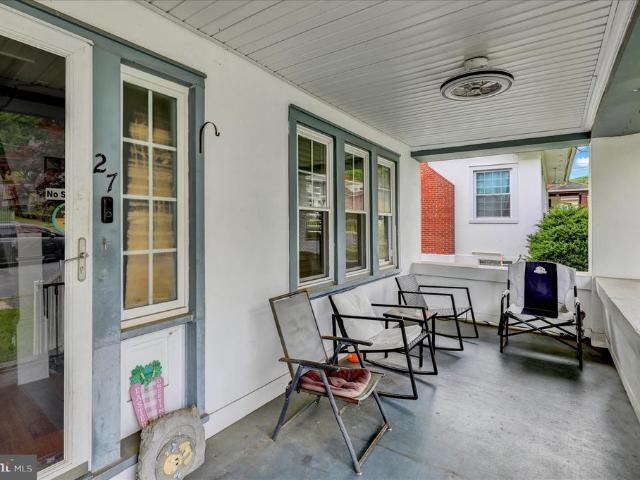 27 W 33Rd Street