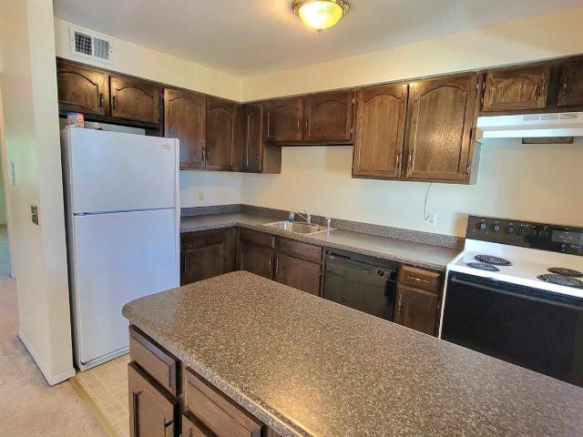 27 Weathervane Drive 21