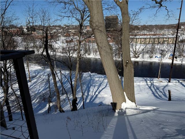 27 West Park Place 2F