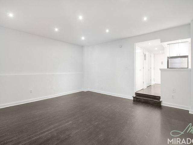27 West 16th Street, New York, NY