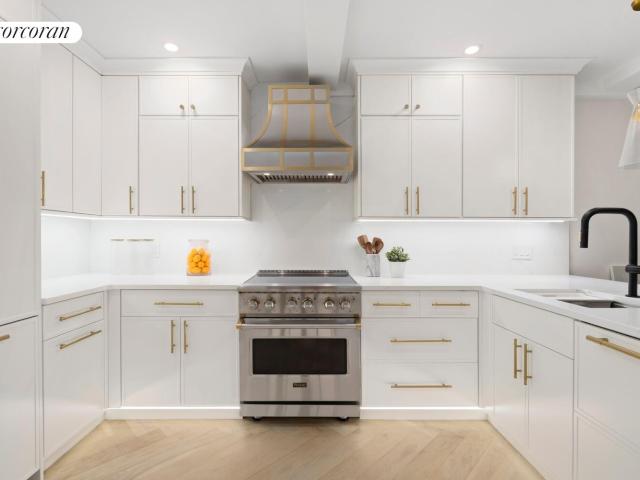 27 West 72nd Street, New York, NY