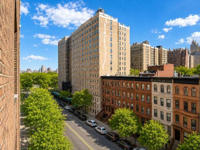 27 West 96th Street, New York, NY