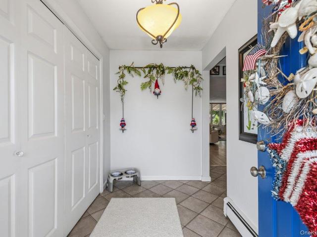 27 Wheelbarrow Lane