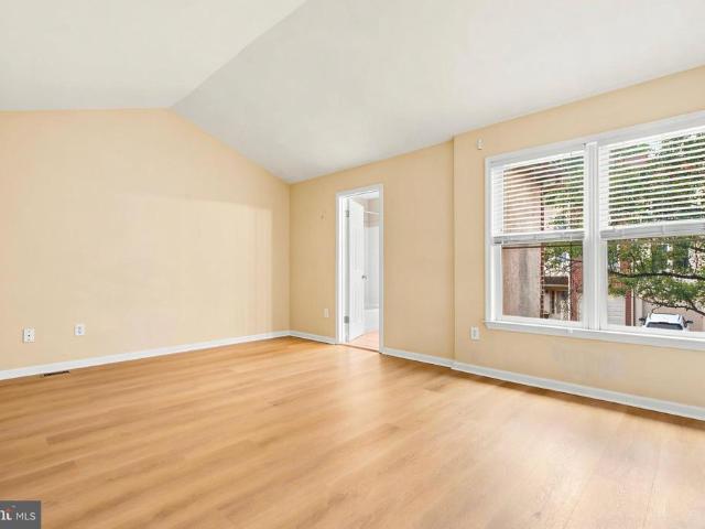 27 White Pine Court