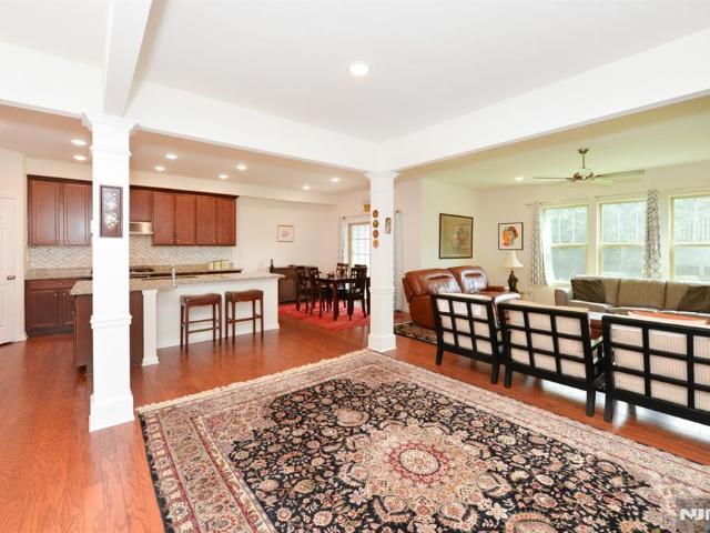 27 Winfield Drive # 903
