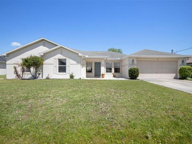 27 Wood Arbor Ln, Palm Coast, FL 32164